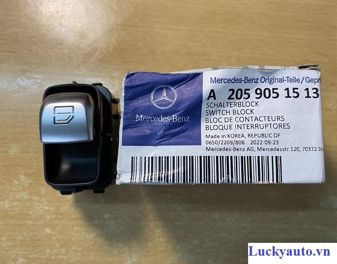 Công tắc lên xuống kính cửa xe Mercedes C Class W205- A2059051513- A205 905 15 13